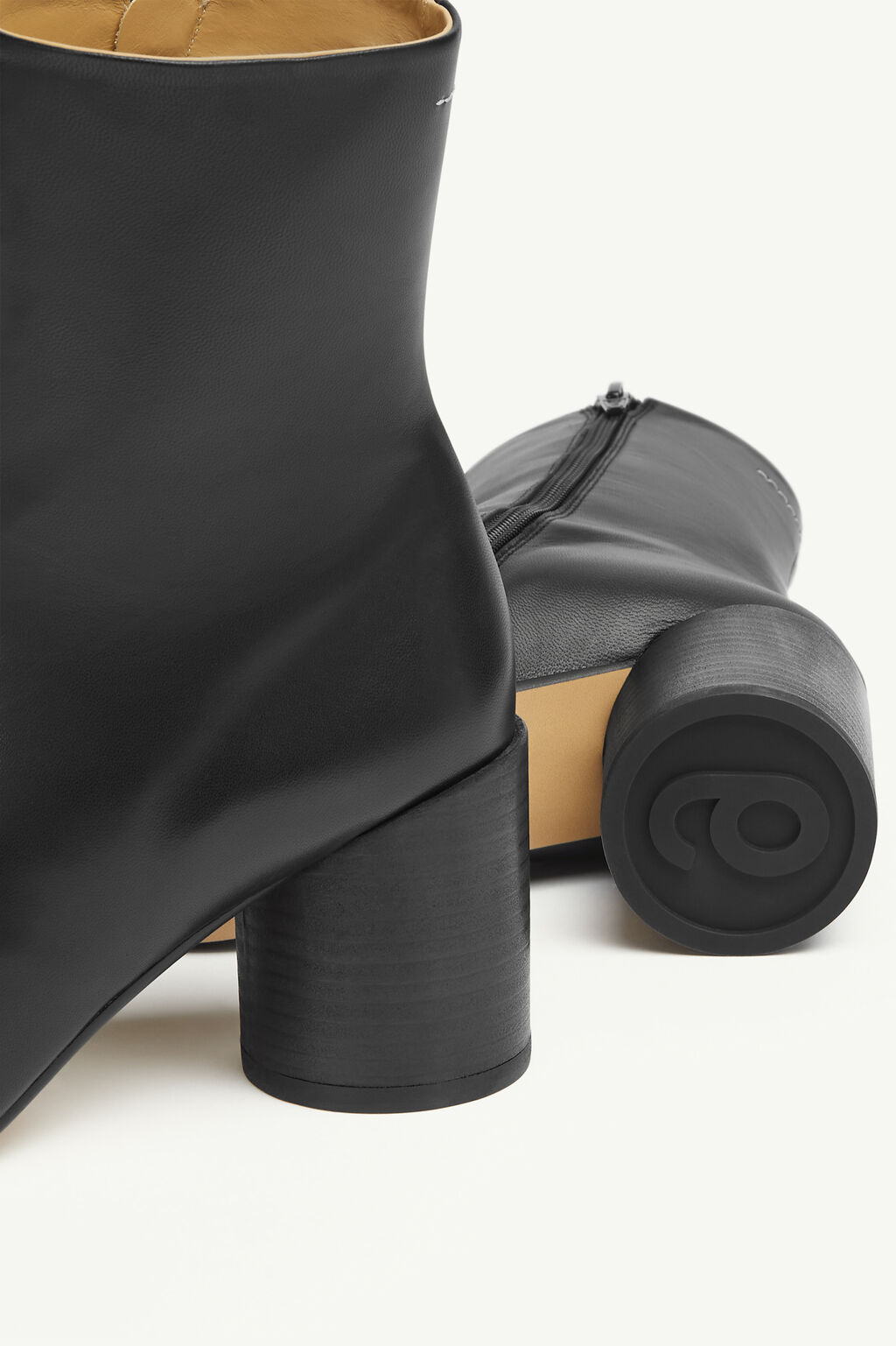 Black Leather Zipped Ankle Boots | MM6