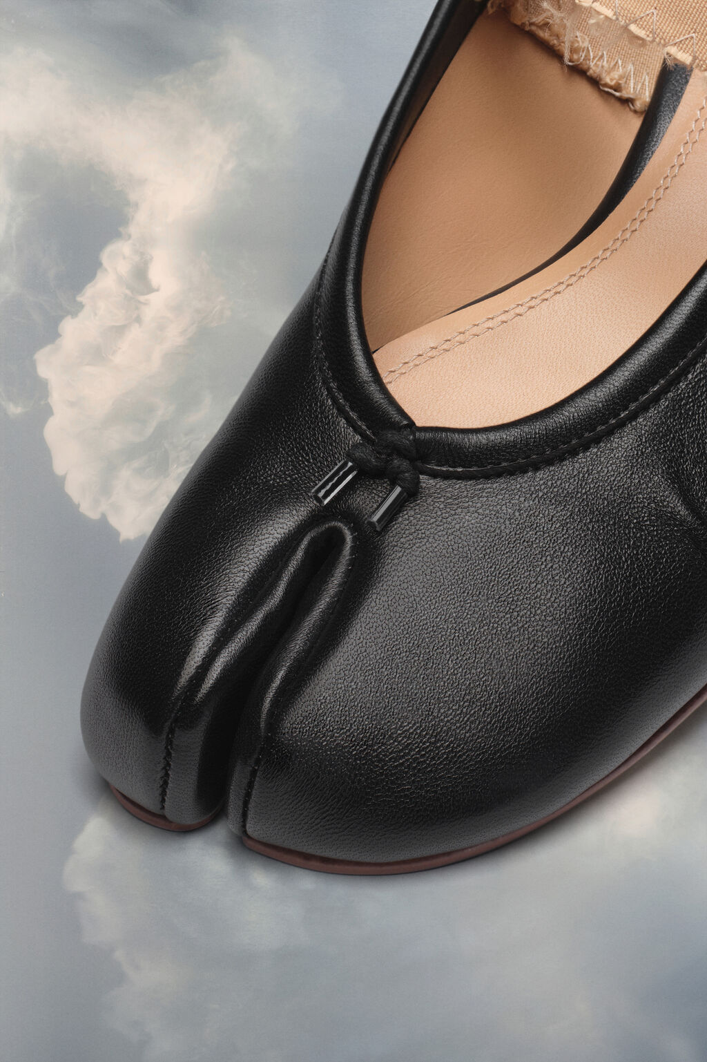 Black Elastic-banded Tabi Ballerina Flats | Maison Margiela