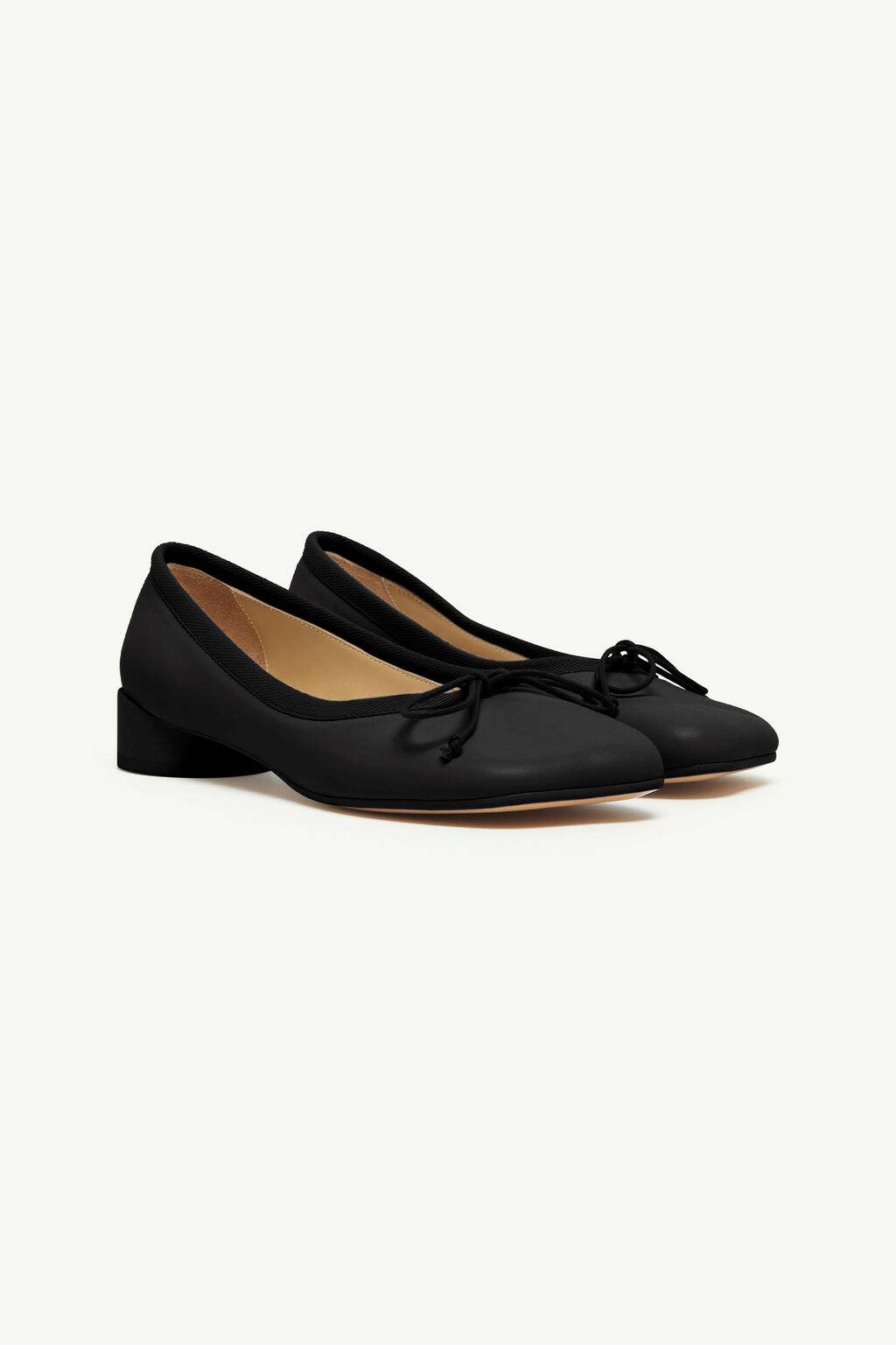 Black Ballerina flats with Curved Heel | Maison Margiela