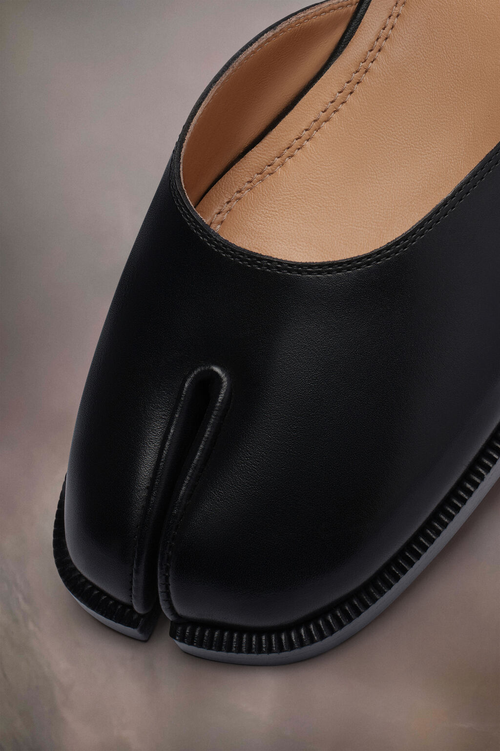 Tabi Sandals - Women's Leather Sandals | Maison Margiela