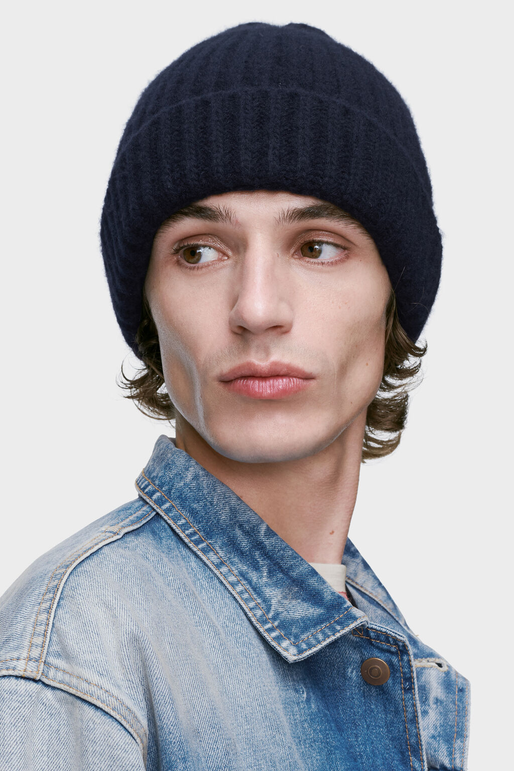 Bonnet côtelé en laine vierge