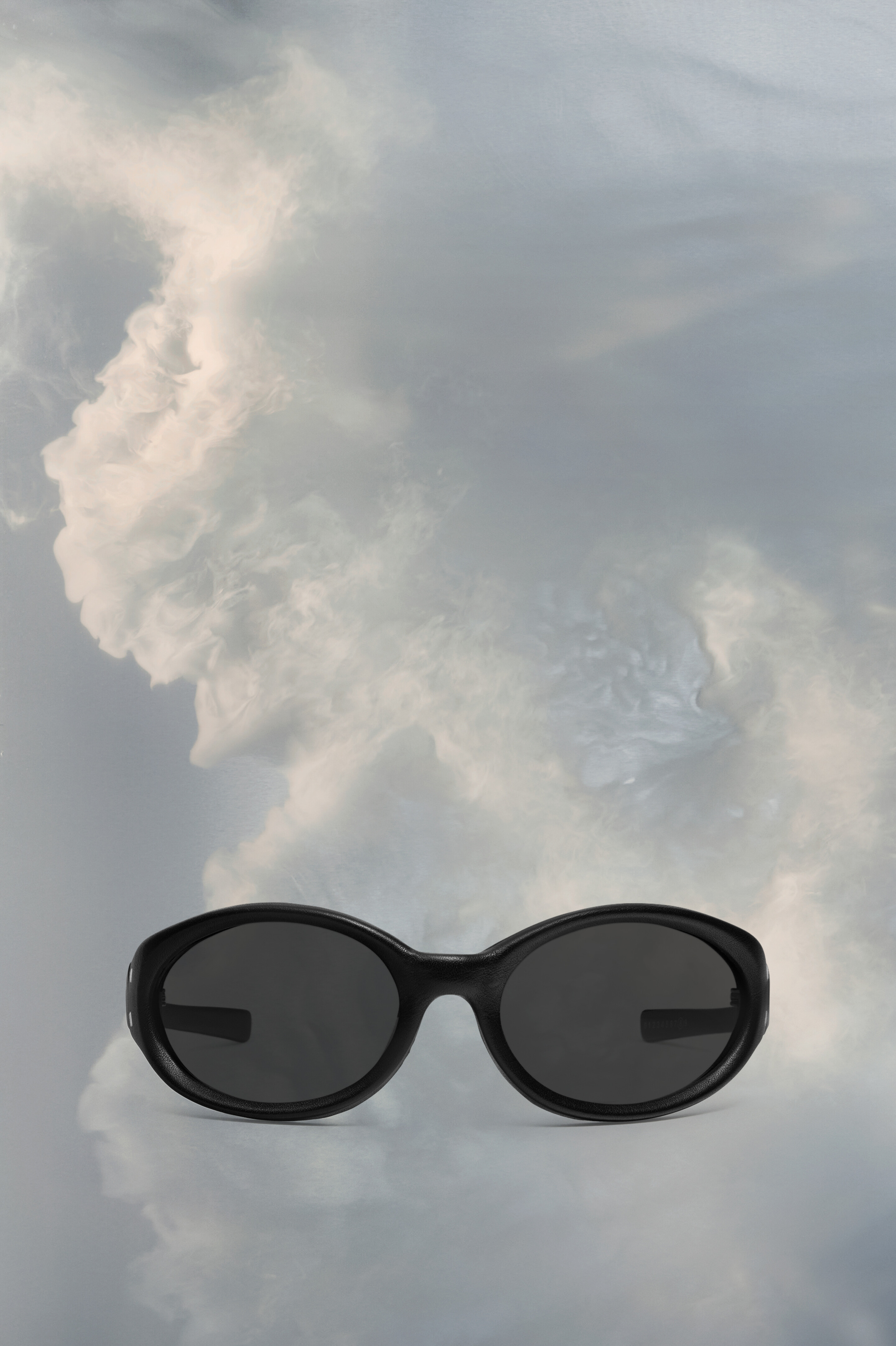 MM X Gentle Monster MM104 LEATHER | Maison Margiela